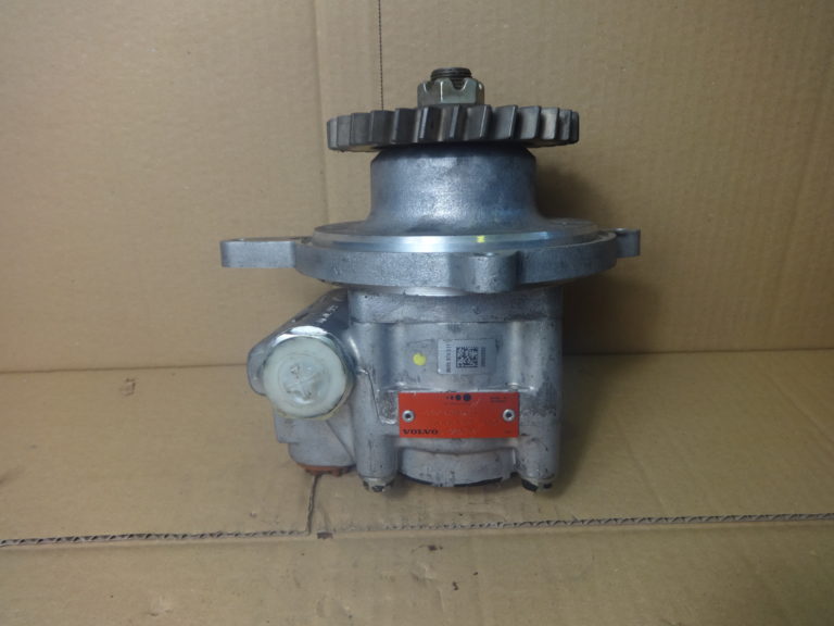 Pompa idroguida ZF 8695974511 - Ricci Giorgio Ricambi Industriali