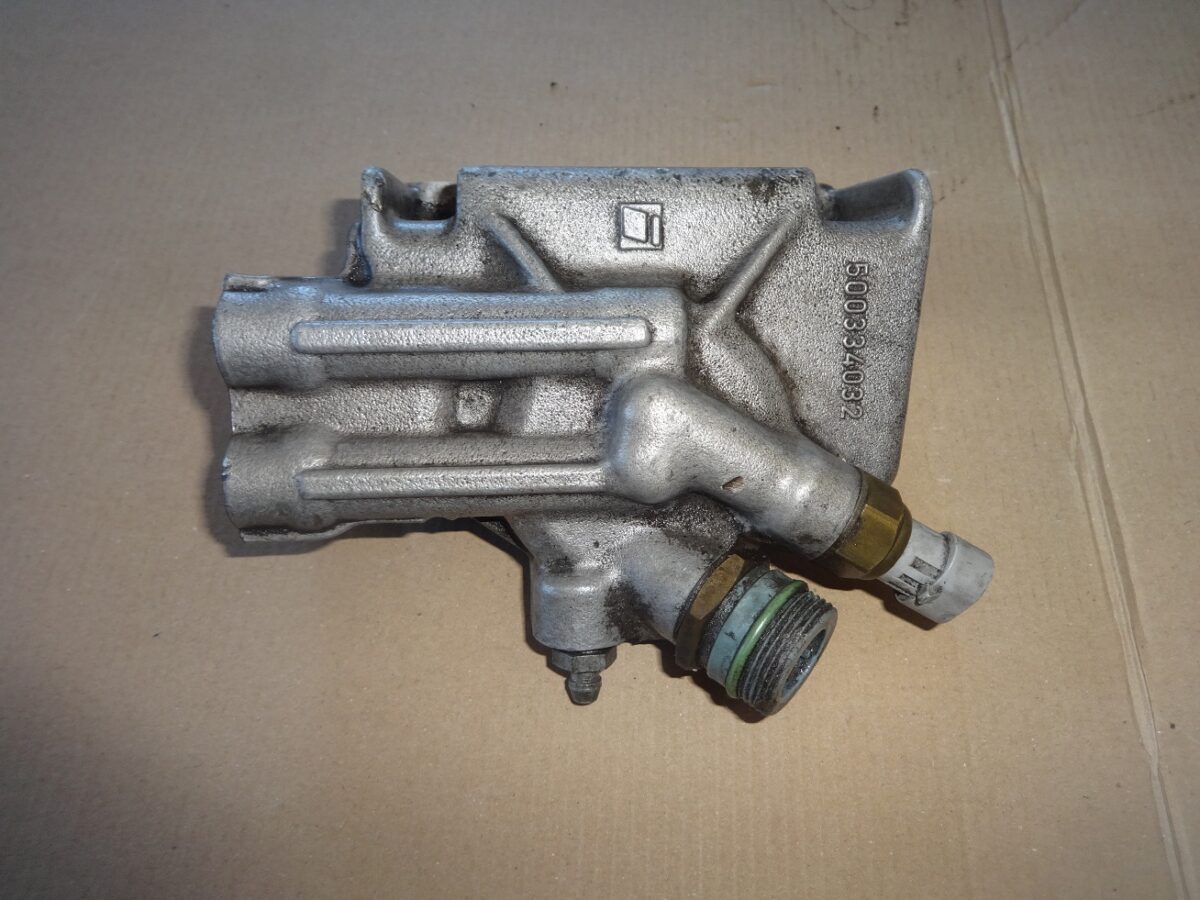 Supporto filtro Iveco 500335289 - Ricci Giorgio Ricambi Industriali