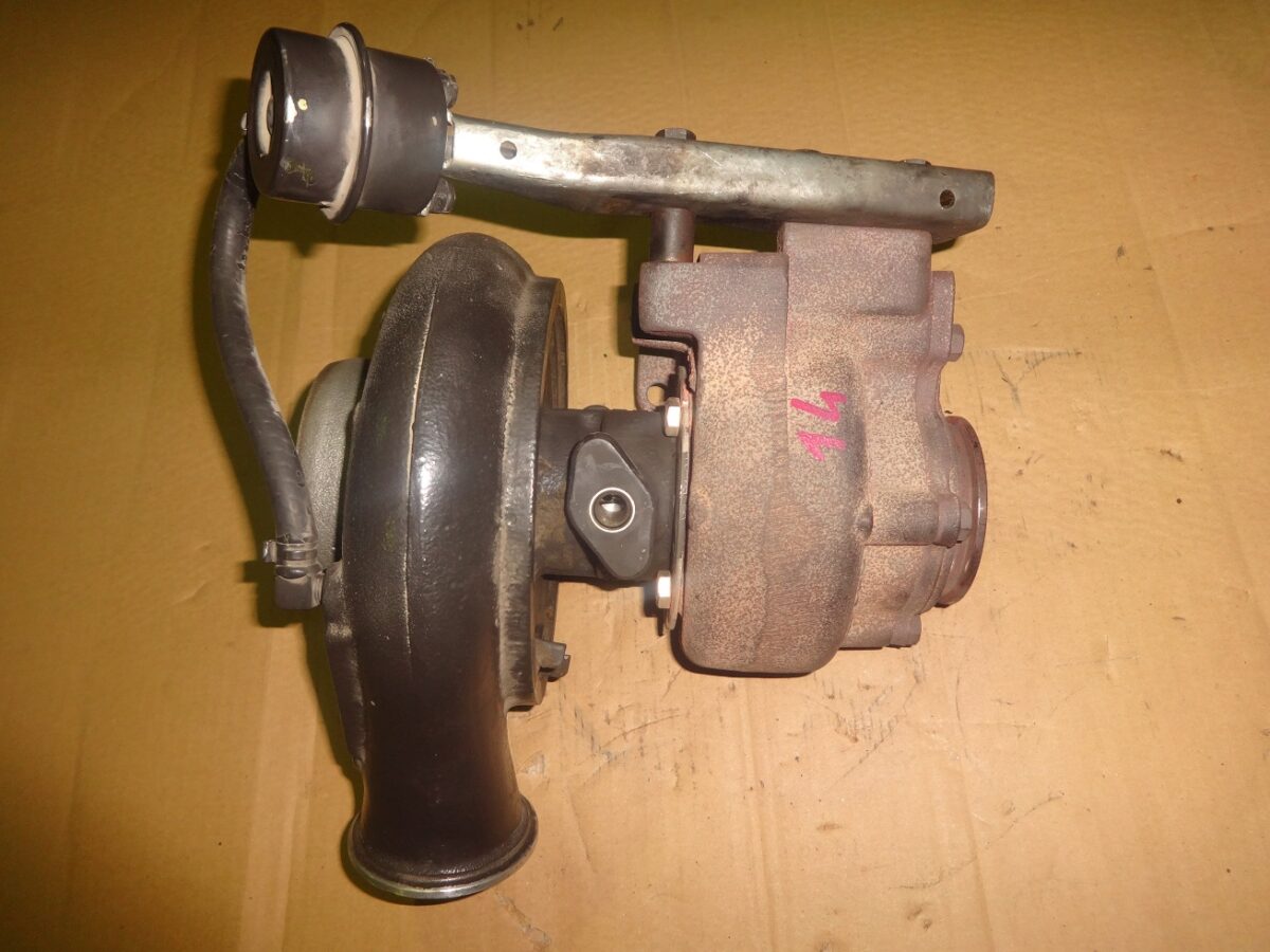 Turbina Holset HX35W 3596628 - Ricci Giorgio Ricambi Industriali