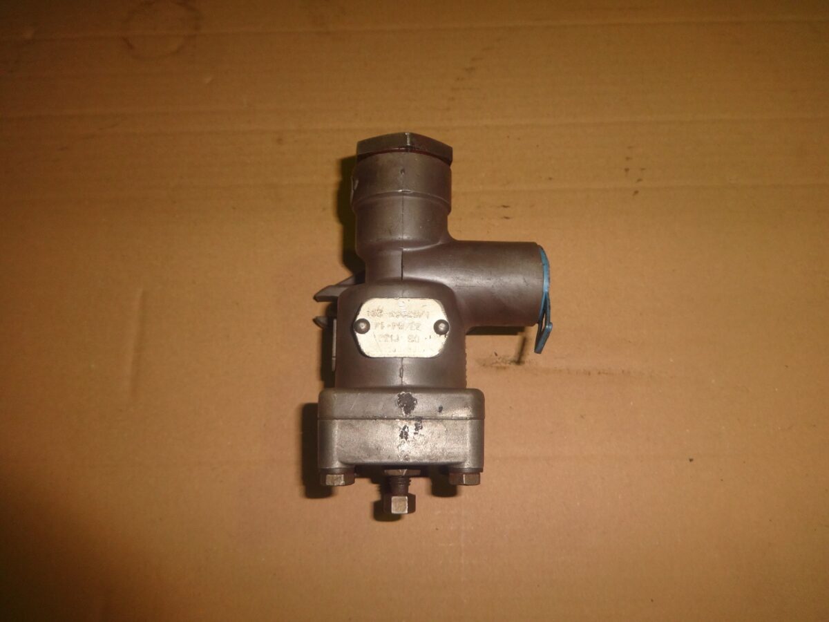 Valvola Knorr Bremse DB1132 - Ricci Giorgio Ricambi Industriali