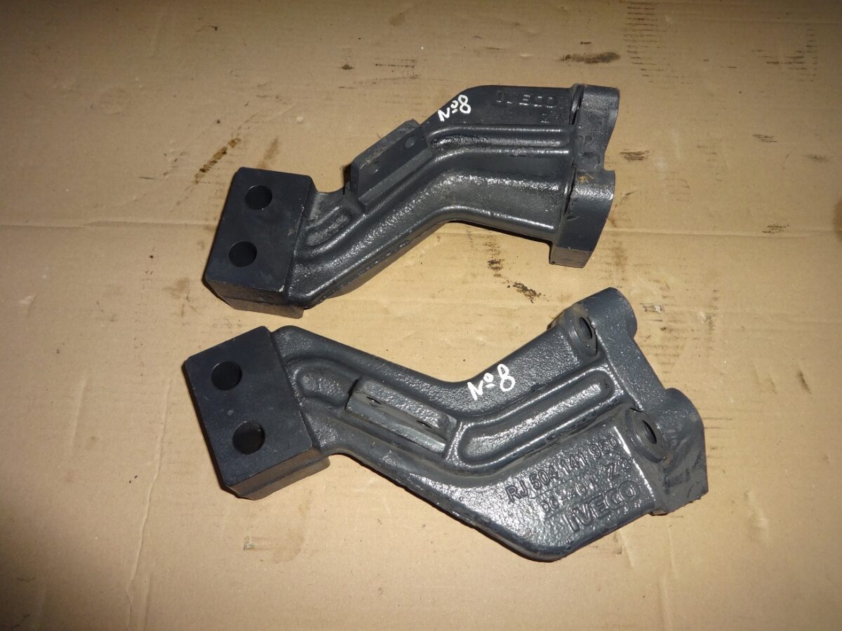 Iveco 504141950 504141949 - Ricci Giorgio Ricambi Industriali