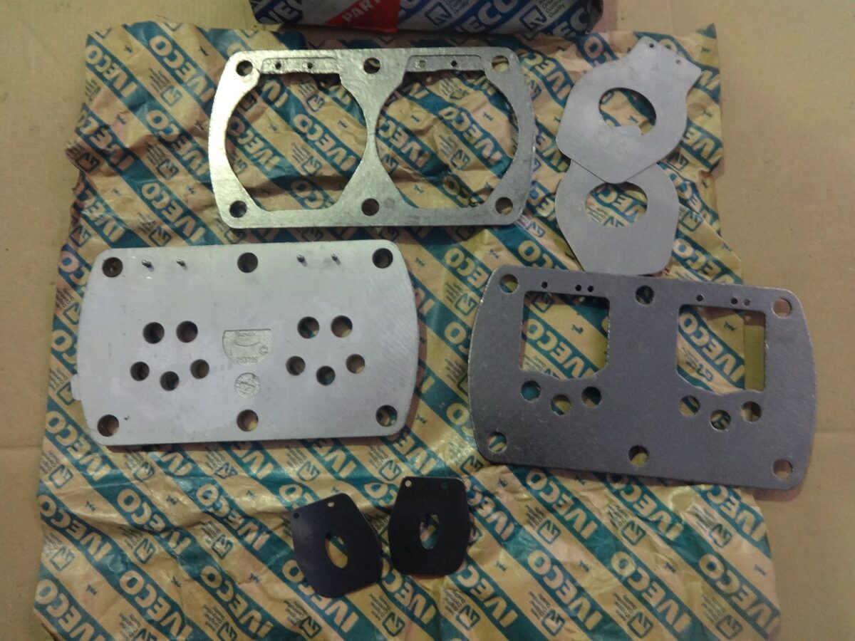 Kit compressore Iveco 42534533 - Ricci Giorgio Ricambi Industriali